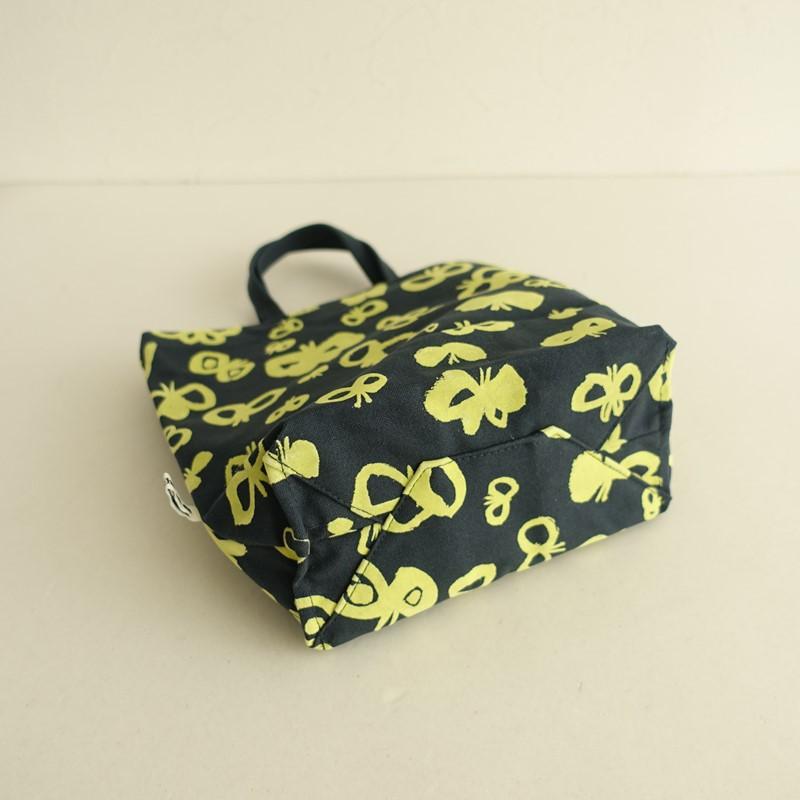 mina perhonen（ミナペルホネン） 【美品】ミナペルホネン *flutter トートバッグ*手提げかばん蝶々フロッキー(ba31-2511-9)【51L52】 : ブランド古着買取 ...