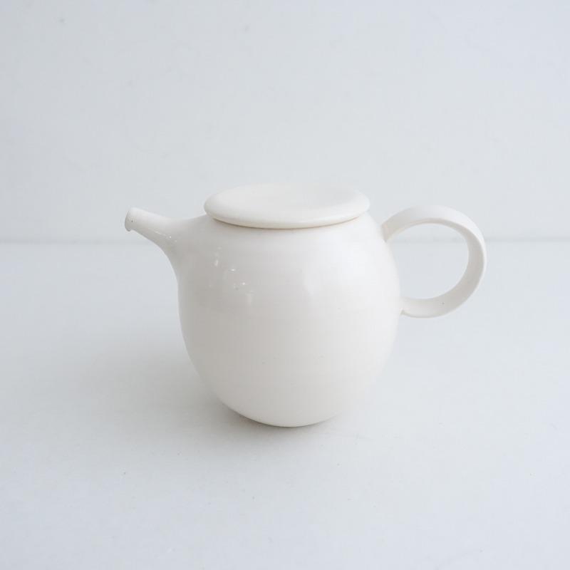 美品】岡田直人 *ポット*急須オフホワイト作家釉薬【陶器】(wa87 美品】岡田直人 *ポット*急須オフホワイト作家釉薬【陶器】(wa87
