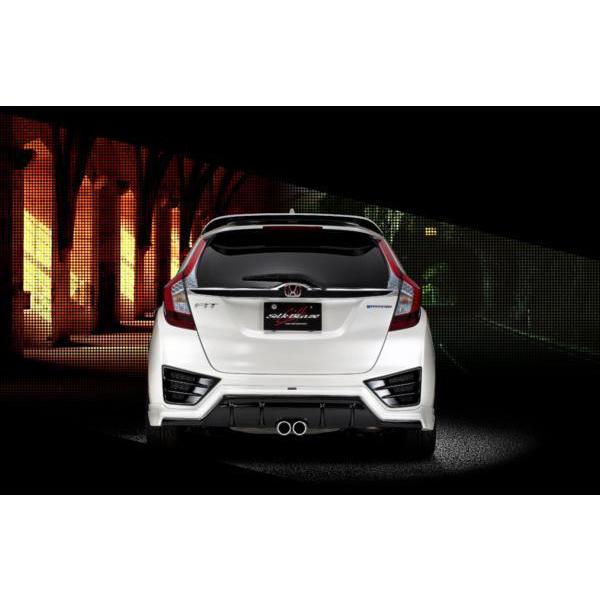 シルクブレイズ フィット GK3/GP5 前期 リアスポイラー マフラーカッター付 : デュアルモード - 通販 - Yahoo!ショッピング