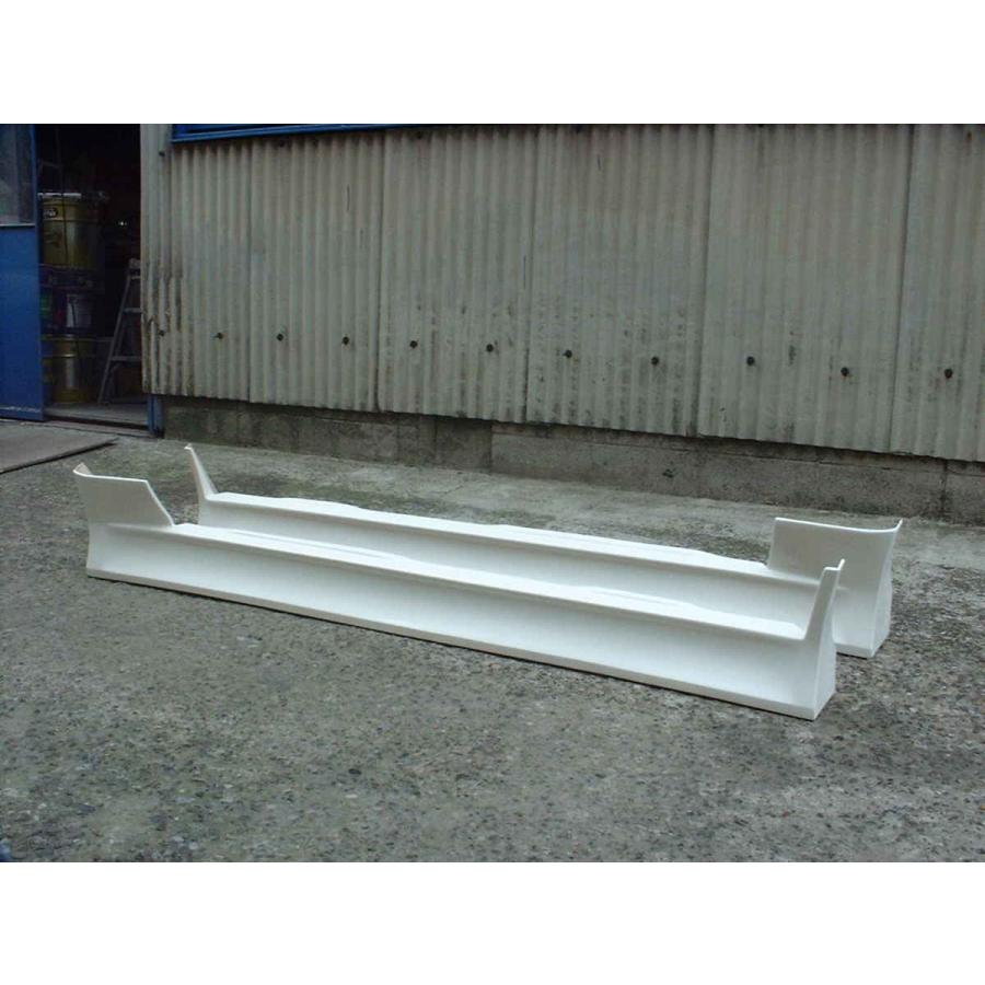 R32 スカイライン 4DR サイドステップ FRP製 : Duceヤフー店 - 通販 - Yahoo!ショッピング