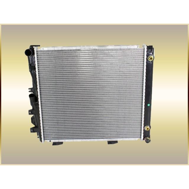 【クーリング】ラジエター・アドバンテージ/BEHR HELLA製【メルセデスベンツ純正互換1245002402・1245002703 ...