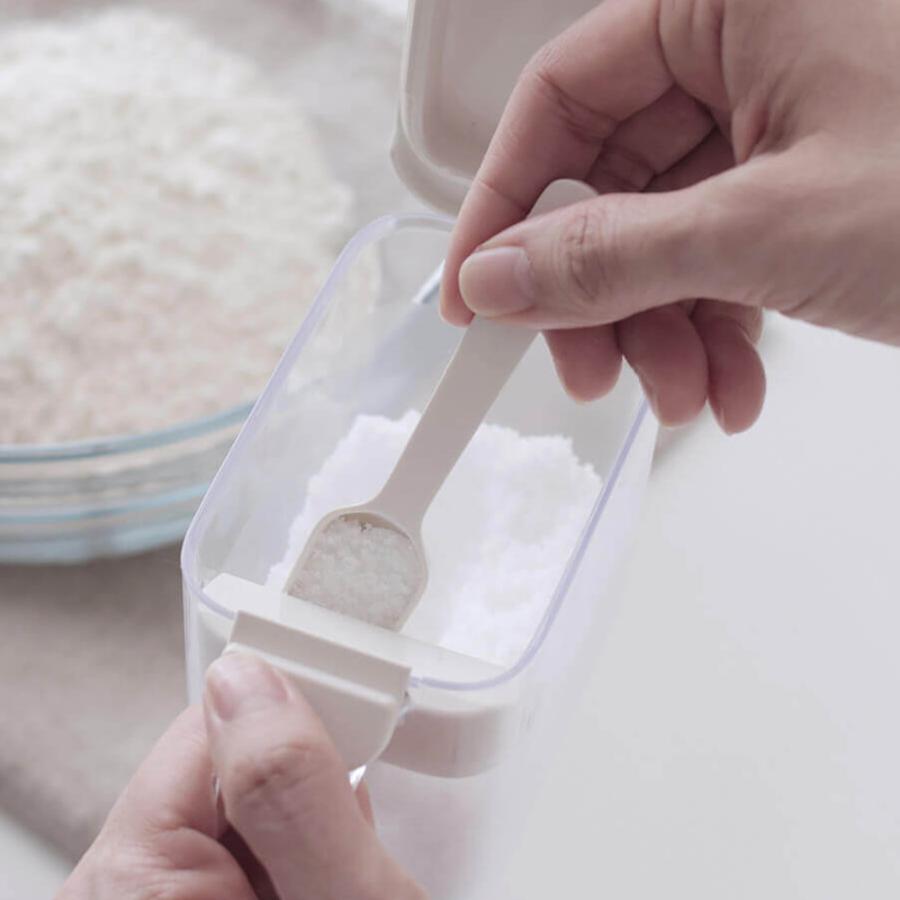 marna（マーナ） 調味料ポット 370ml 3個セット 調味料ケース 調味料入れ キャニスター 保存容器 ケース 保存 調味料 密閉 スプーン付き K736 : ヤマソロ ホームライフ店 ...