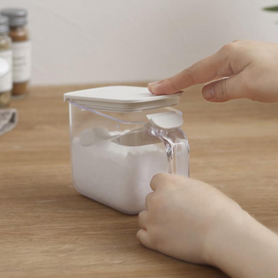 marna マーナ 調味料ポット 370ml 3個セット 調味料ケース 調味料入れ キャニスター 保存容器 容器 ケース 保存 調味料 密閉 スプーン付き K736 : ヤマソロ ホームライフ ...