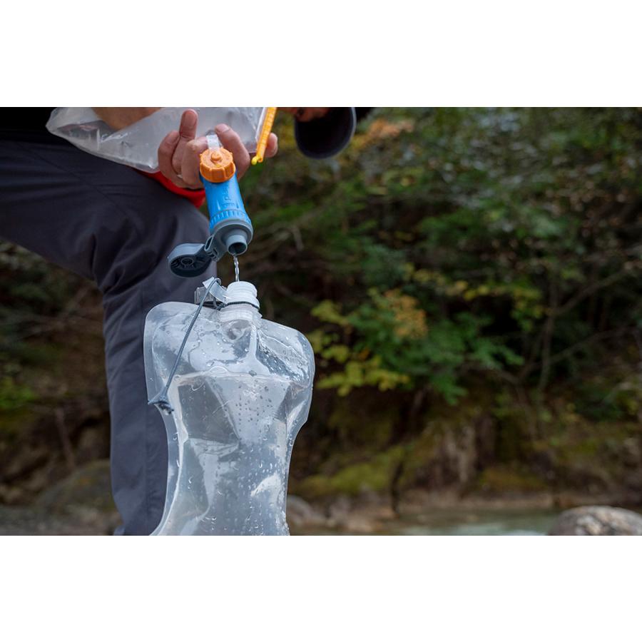 EVERNEW エバニュー Evernew ウォーターキャリー 2L キャンプ バーべーキュー 水筒 抗菌 自立 コンパクト 登山 軽量 ハイドレーション ウォーターキャリーバッグ EBY2 ...