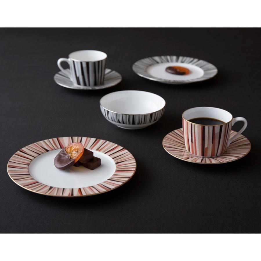 NARUMI 【ナルミ公式】シャグリーン プレート(ブラック) 21cm (50994-1086) : ナルミ公式ショップ Yahoo!ショッピング店 - 通販 - Yahoo!ショッピング