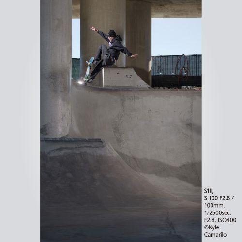 【長期5年保証付】パナソニック(Panasonic) LUMIX S1II DC-S1M2 デジタル一眼カメラ ボディ 部分積層型CMOS ...