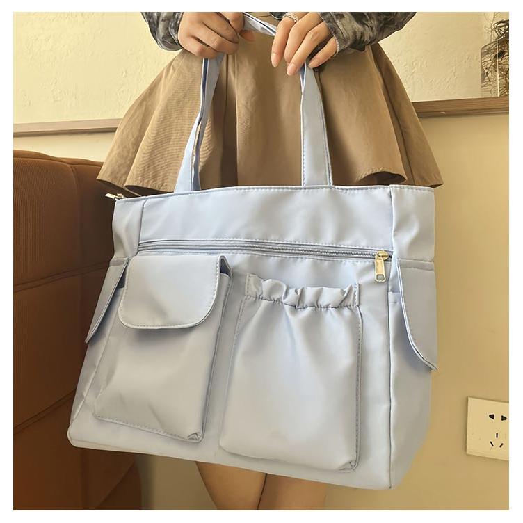 肩掛けバッグ バッグ 学生 大きめ 多収納 トートバッグ ナイロン 鞄 A4 たっぷり収納 収納力 バッグ サイドポケット 大きい おしゃれ 大容量 : itaiya6227 : EC ...