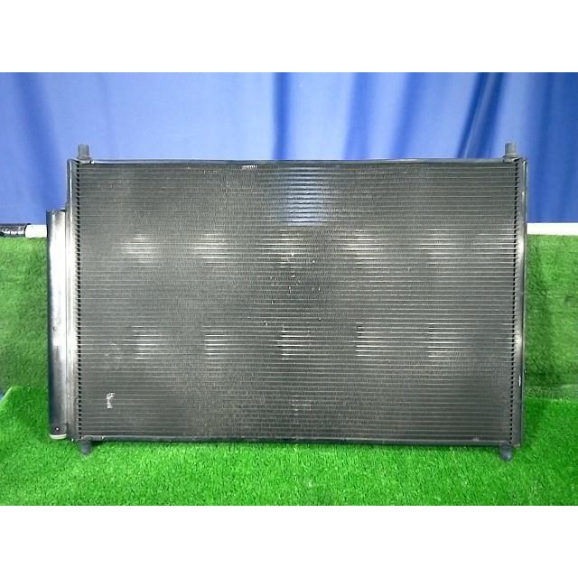 ブレイド DBA-AZE156H コンデンサー 1C0 88450-12300 : Eco-R Auto Parts Depot Shop ...