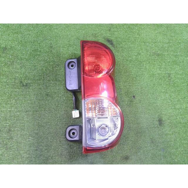 NV200バネット DBF-VM20 右テールランプ GX K23 イチコ T002 26550-JX00A : Eco-R Auto ...
