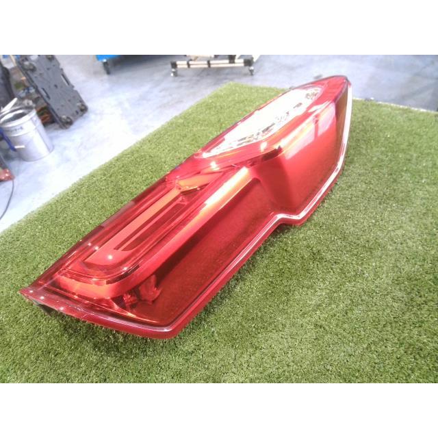 N-BOX N−BOX 6BA-JF3 右テールランプ G メーターテスト不可 NH731P イチコ D185 33500-TTA-N016-M1 33501-TTA-N01 : Eco-R ...