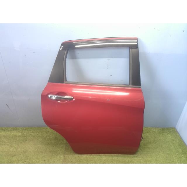 ノート DBA-E12 右リアドア X NBF NSG M31Q8 H210M-3VAMA : Eco-R Auto Parts Depot Shop - 通販 - Yahoo!ショッピング