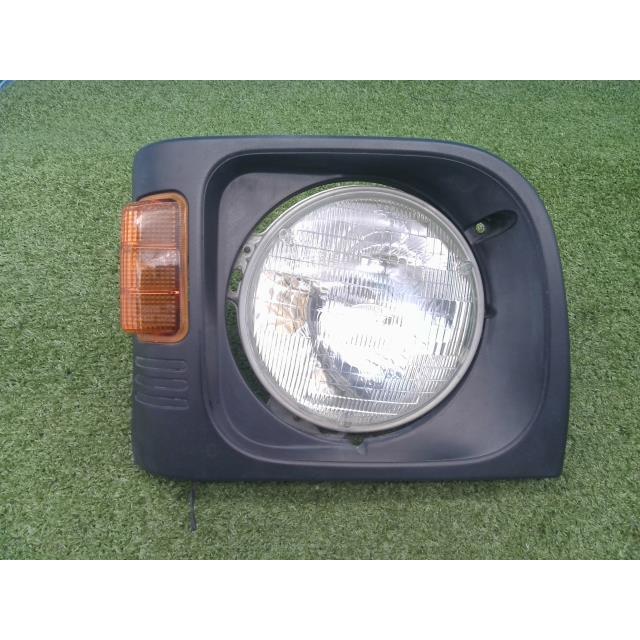 ミニキャブ V-U42T 右ヘッドライト TD 4WD W74 コイト MB860045 : Eco-R Auto Parts Depot Shop - 通販 - Yahoo!ショッピング