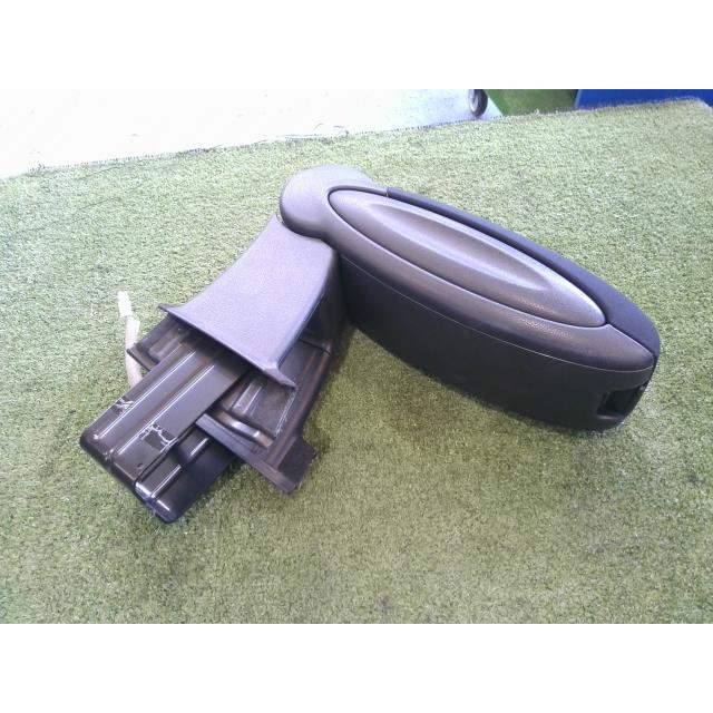 ノート DBA-E12 アームレスト X DIG-S RAW : Eco-R Auto Parts Depot Shop - 通販 - Yahoo!ショッピング