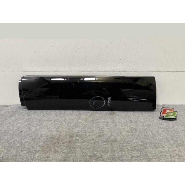 ヴェゼル/VEZEL RV3/RV4/RV5/RV6 純正 左 リア ドア サイドパネル 75333-3M0-J0 クリスタルブラックパール ...