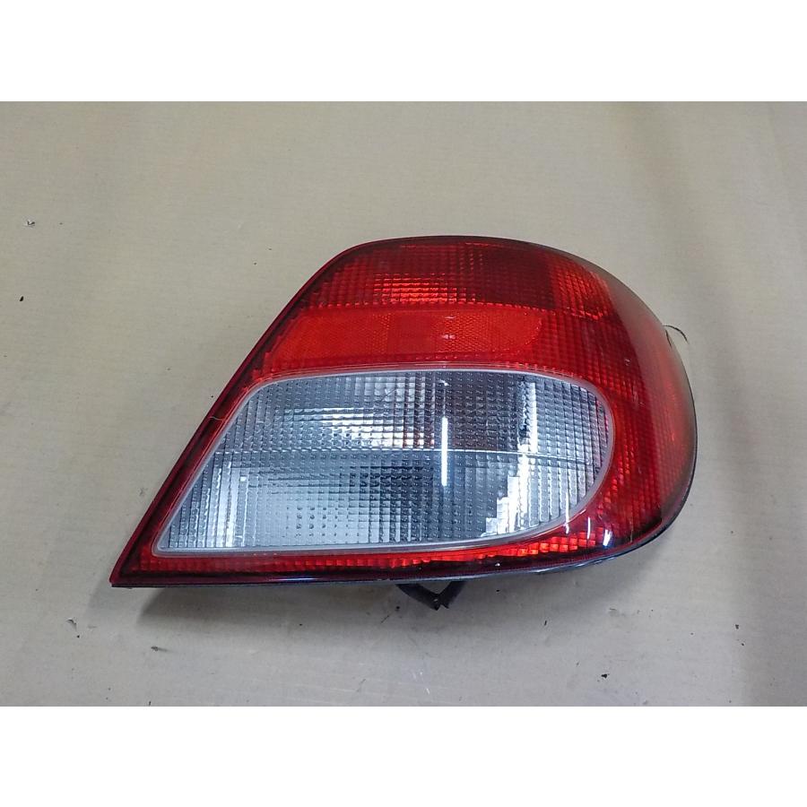GG2 インプレッサ テールライト 右 B-30 : くるま生活応援隊エコパーツ - 通販 - Yahoo!ショッピング