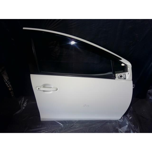 アクア DAA-NHP10 右FドアASSY 67001-52591 : くるま生活応援隊エコパーツ - 通販 - Yahoo!ショッピング