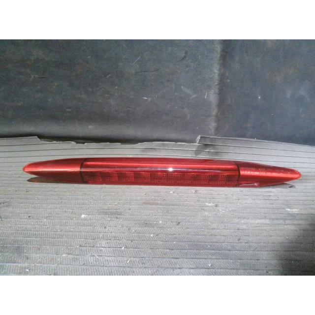 インプレッサ DBA-GP7 ハイマウントストップランプ 84751-FJ010 : くるま生活応援隊エコパーツ - 通販 - Yahoo ...