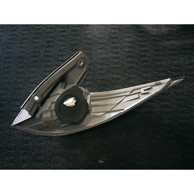 エスティマ DBA-ACR50W 左テールランプ アエラス Gエディション 7人 K112-01A イチコ 28-196 : くるま生活応援隊エコパーツ - 通販 - Yahoo!ショッピング