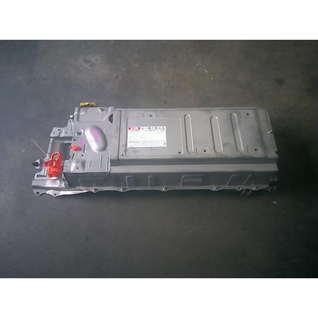 プリウスα DAA-ZVW41W HV・EV・FCVバッテリー P410-01A G9510-76013 : くるま生活応援隊エコパーツ ...