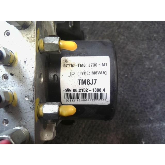 インサイト DAA-ZE2 ABSアクチュエーター G CVT 57110-TM8-J73 : くるま生活応援隊エコパーツ - 通販 - Yahoo!ショッピング