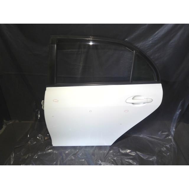 カローラアクシオ DBA-NZE141 左RドアASSY K310-02A 67004-12A31 : くるま生活応援隊エコパーツ - 通販 ...