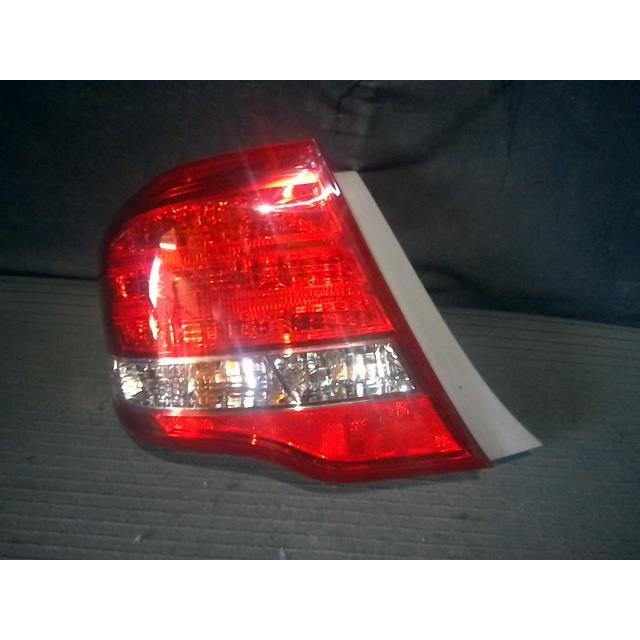 カローラアクシオ DBA-NZE141 左テールランプ K310-02A 81561-12B40 : くるま生活応援隊エコパーツ - 通販 ...
