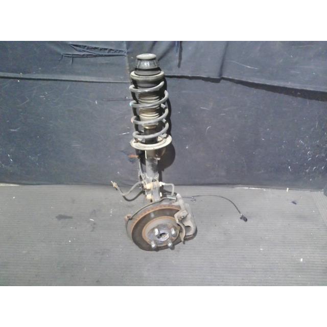 アクア DAA-NHP10 右FストラットASSY S P510-01A カヤバ 48510-52G60 48510-52J60 : くるま生活応援隊エコパーツ - 通販 - Yahoo!ショッピング