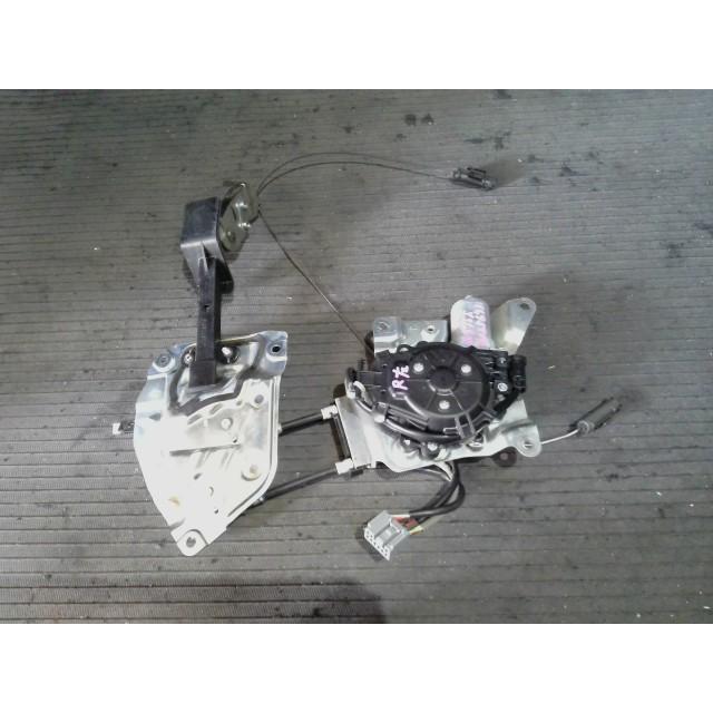 タント CBA-L375S 左パワースライドドアモーター カスタムRS CVT 85006-B2012 : くるま生活応援隊エコパーツ - 通販 - Yahoo!ショッピング