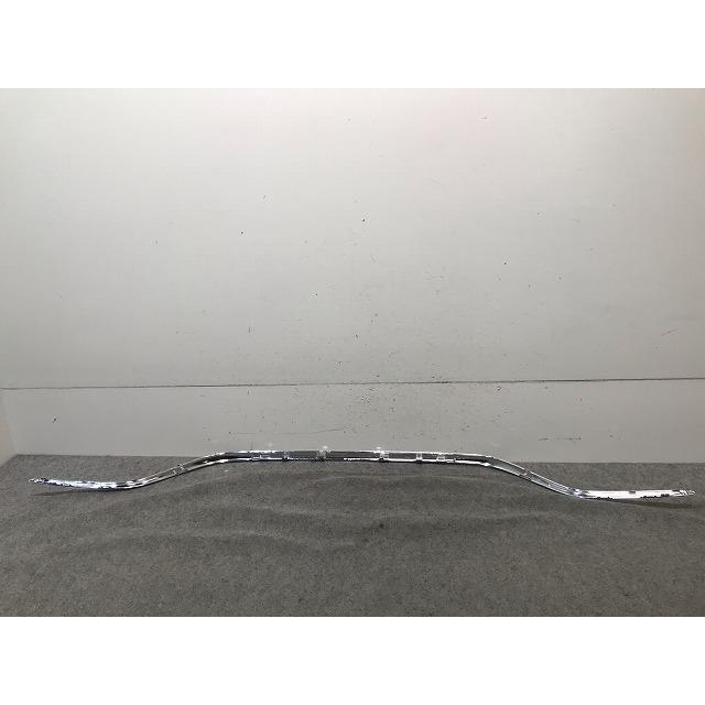 新品! Eクラス クーペ C238 純正 リアバンパーメッキモール 2388859600 メッキ メルセデスベンツ(110224) : エコ ...