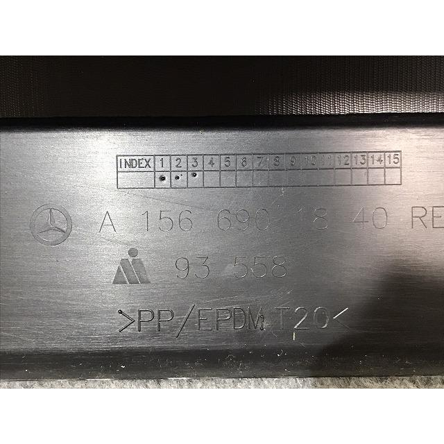 新品!GLAクラス X156 純正 右 サイドステップ/サイドスカート カバー A 156 690 18 40 1566981054 素地 ...