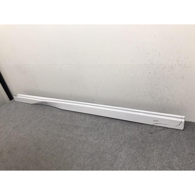 セレナ ハイウェイスター C28/FC28/FNC28/GFC28 純正 左 サイドステップ/サイドスカート 76851 7DF0A プリズムホワイト QBE 日産(131746) : エコ ...