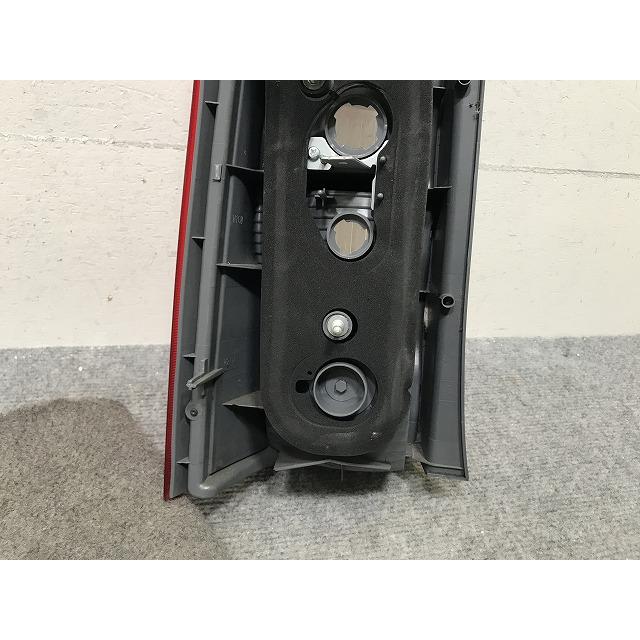 サクシード/プロBOX/プロボックス 160系/NCP160/NCP165/NSP160/NSP165 純正 右 テールランプ/ライト ハロゲン ICHIKOH 52-280(137953 ...