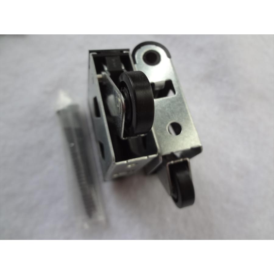 ★在庫限り特価 ノダ P701(P-701) 内装引戸 戸車（2個入り ビス付き） 部品 : パーツワイド - 通販 - Yahoo!ショッピング