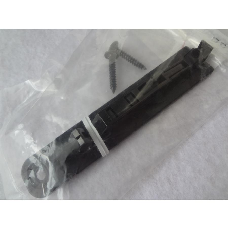 ノダ P853 内装 戸車引戸用 クローザー受け 部品 : パーツワイド - 通販 - Yahoo!ショッピング