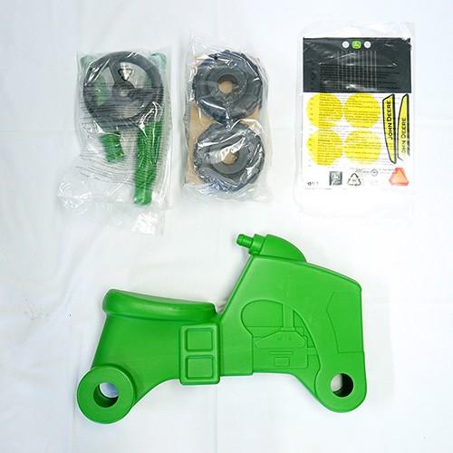 John Deere ジョンディア 足けりトラクター TOMY TBEK35189 組立要 足けり 乗用玩具 乗り物 子ども プレゼント ...
