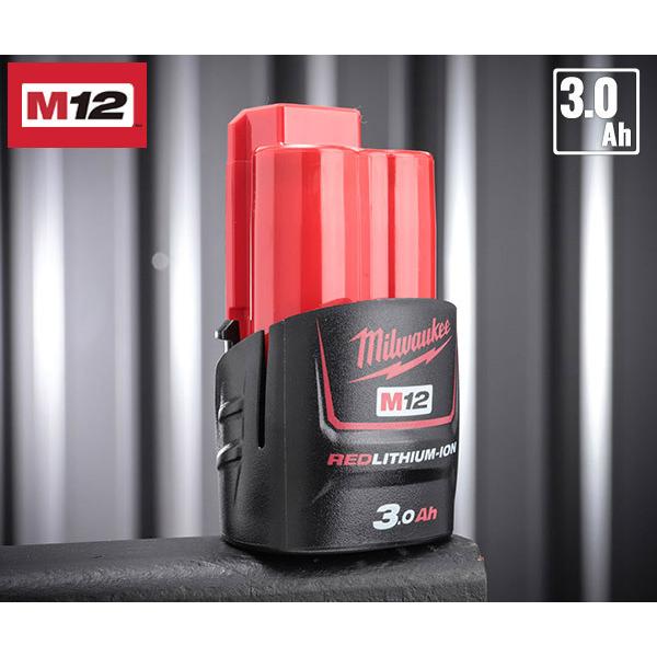 Milwaukee（ミルウォーキー） 日本正規品 M12 3.0AHバッテリー (M12 B3 JP)(4573592060012) : エ ...