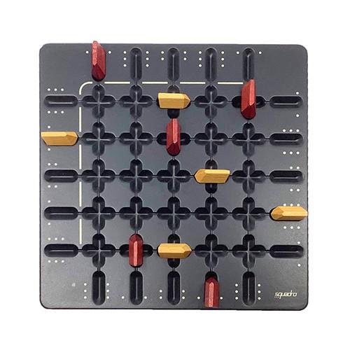 Gigamic ボードゲーム Squadro mini 正規輸入品 ギガミック スクアドロミニ 知育 思考力 ゲーム 知育玩具 おもちゃ 男の子 女の子 プレゼント : 英語伝 EIGODEN ...
