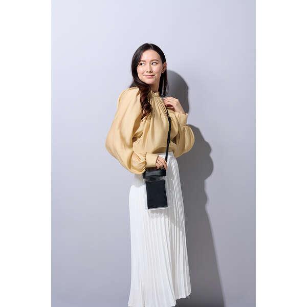 ELECOM（エレコム） スマートフォン用 ショルダーポーチ MAPOCHE スマホ汎用 クリアポケットタイプ MAPOCHE ラック┃P-MAP06BK : エレコムダイレクトショップ ...