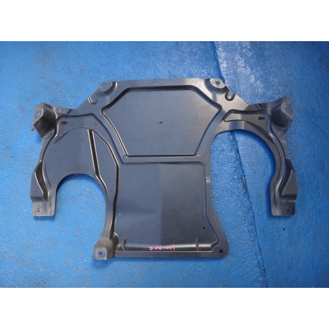 メルセデス ベンツ W204 C200 等 フロア アンダー カバー 品番 2045240430 [0199] : 輸入車専門中古パーツの ...
