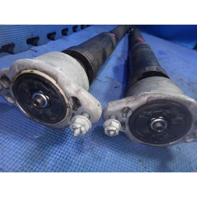 メルセデス ベンツ W204 C200 ワゴン 等 純正 リア ショック 左右 品番 2043260300 [0199] :0199-101 ...