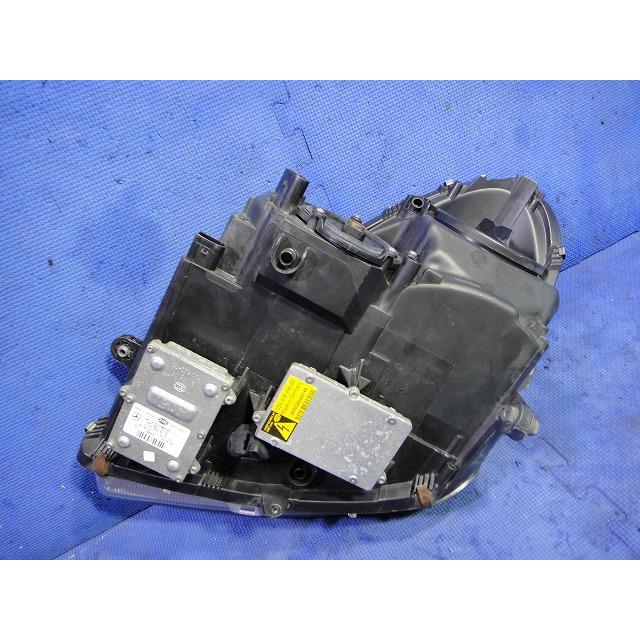 メルセデス ベンツ SL500 R230 等 右 キセノン HID ヘッドライト バラスト付き 一部折れ有りジャンク扱い 【0225】 : 輸入車専門中古パーツのエレメント - 通販 ...