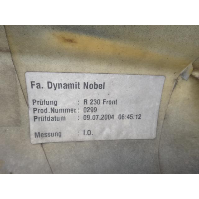 メルセデス ベンツ SL500 R230 等 フロント バンパー 197/オブシディアン ブラック 2308850325【0225】 : 輸入 ...