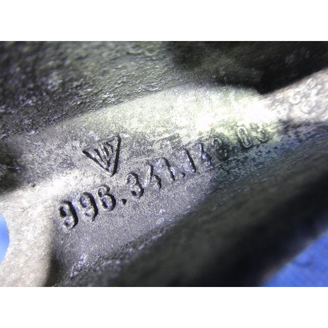 ポルシェ ボクスター 986 フロント ロアアーム 左右共通 カバー(右用) 品番 99634114303【0429】 : 輸入車専門中古 ...