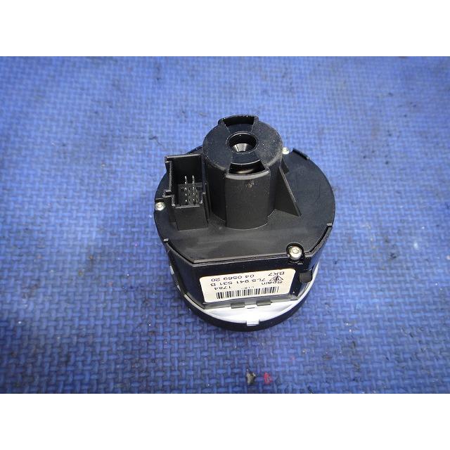 ポルシェ カイエン 9PA 等 ライト スイッチ 品番 7L5941531 [1953] : 輸入車専門中古パーツのエレメント - 通販 - Yahoo!ショッピング