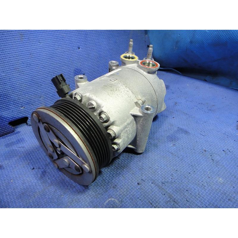 Volvo ボルボ V40 MB4164T 等 純正 A/C エアコン コンプレッサー 品番 31369800 走行 42,500Km ...