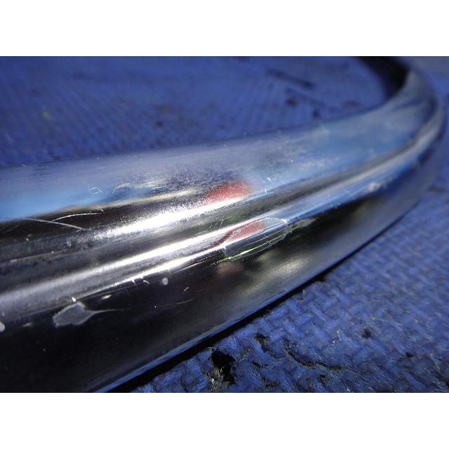 メルセデス ベンツ W114 250 等 純正 リア ガラス 右 下 コーナー メッキ モール [2285] :2285-89:輸入車専門中古パーツのエレメント - 通販 - Yahoo!ショッピング