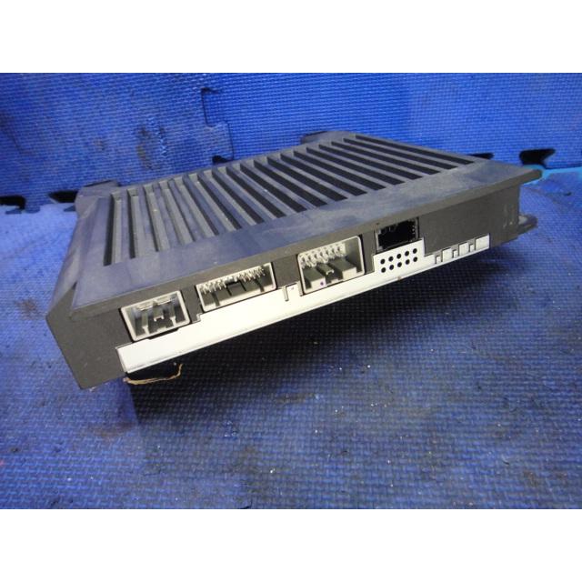 Volvo ボルボ V70 BB 系 等 純正 アンプ オーディオ モジュール 品番 31282144 R9KWD [2805] : 輸入車 ...