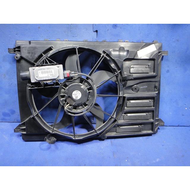 Volvo ボルボ V40 MB4164T 等 電動ファン ラジエター クーリング ファン モーター 品番 31319166 [3702 ...