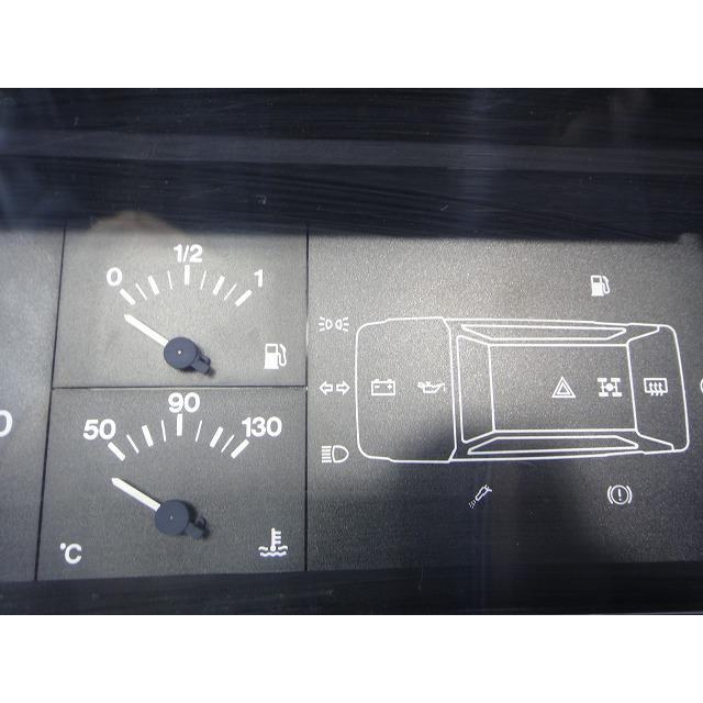 フィアット パンダ 141 等 スピード メーター パネル [3942] : 輸入車専門中古パーツのエレメント - 通販 - Yahoo!ショッピング