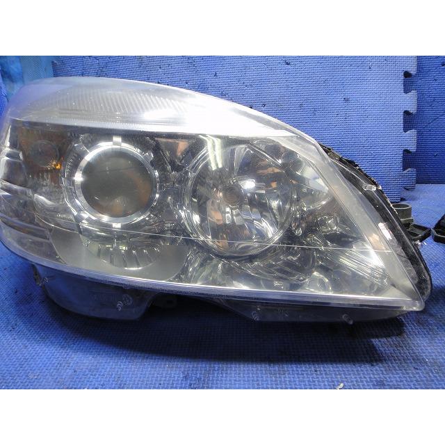メルセデス ベンツ W204 C200 等 前期 純正 ヘッドライト 左右 ハロゲン 品番 2048208661 2048208561 ...